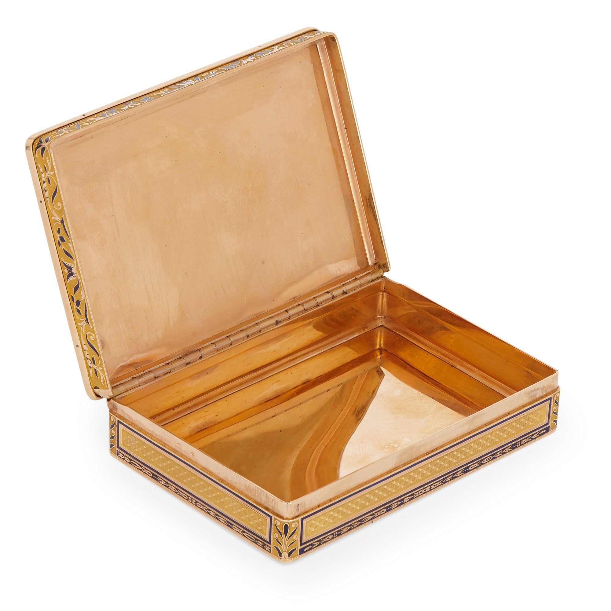 Antique enameled 18 carat gold snuff box with micromosaic panel ...