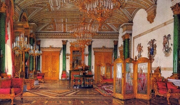 Blog - Malachite in Antiques: A gemstone like no other | Mayfair Gallery